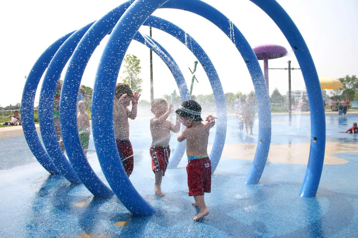 Splash park: qué son y consejos de diseño - Fluidra