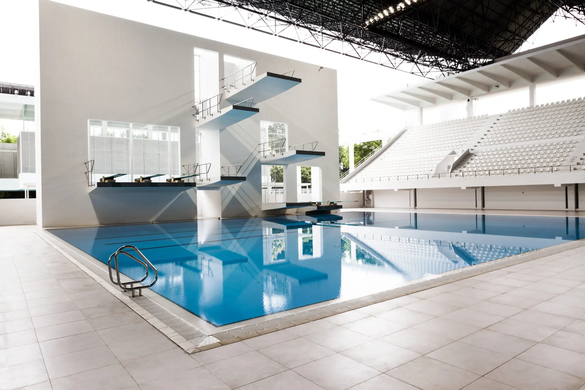 Piscina de saltos: en qué se diferencian, medidas y características ...